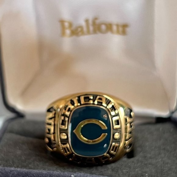 Balfour | Accessories | Vintage Chicago Bears Balfour Nfl Ring With ...